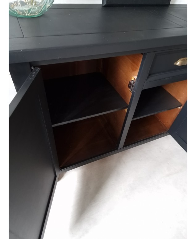 Buffet style industriel noir